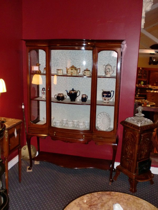 English Gallery | Louis' Antiques incorporating The Perth Antique Centre
