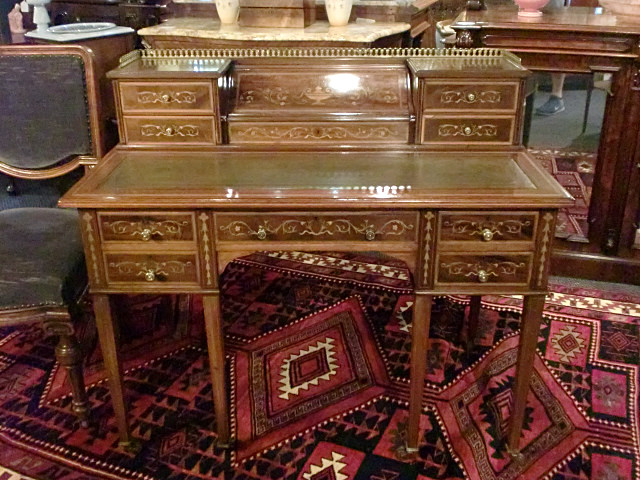 New Arrivals | Louis' Antiques incorporating The Perth Antique Centre